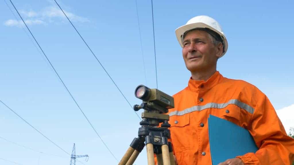 The Parts and Functions of a Dumpy Level | Bench Mark