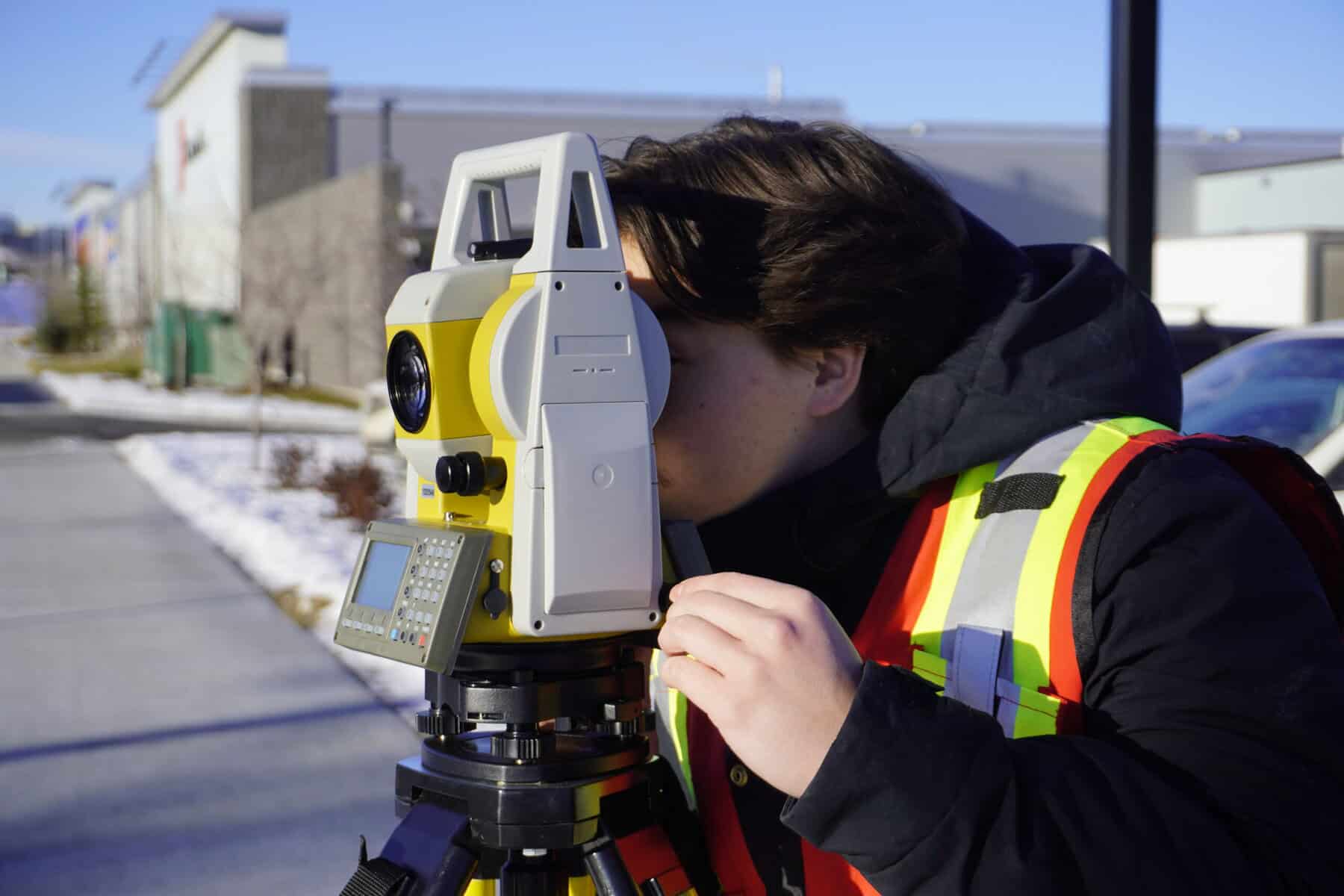 Manual Total Stations for Surveying | Bench Mark